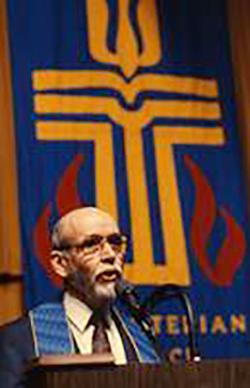 Former PC(USA) Moderator Benjamin Weir dies - The Presbyterian Outlook