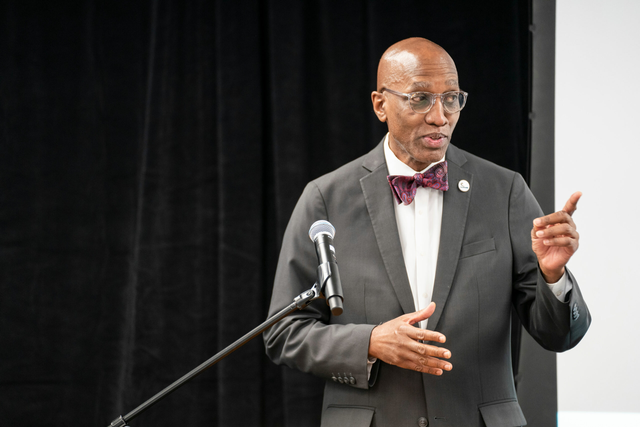 The 225th General Assembly’s second plenary includes stated clerk’s ...