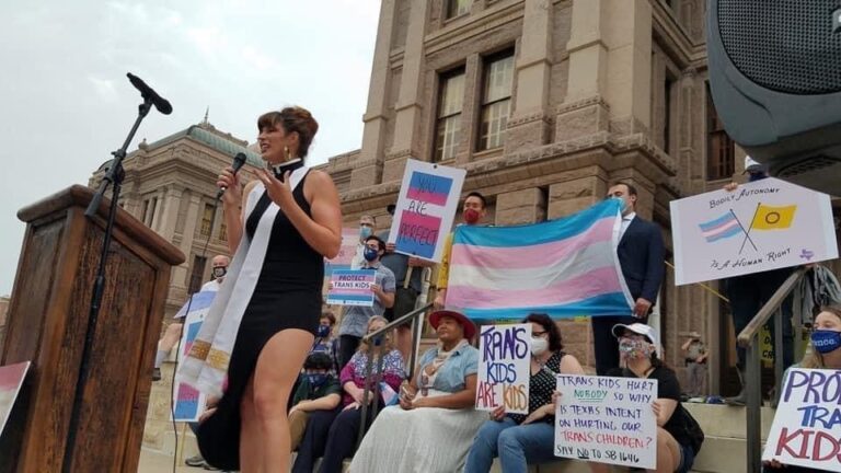 Four kinds of “nones” – Lillian Daniel speaks at APCE - The ...